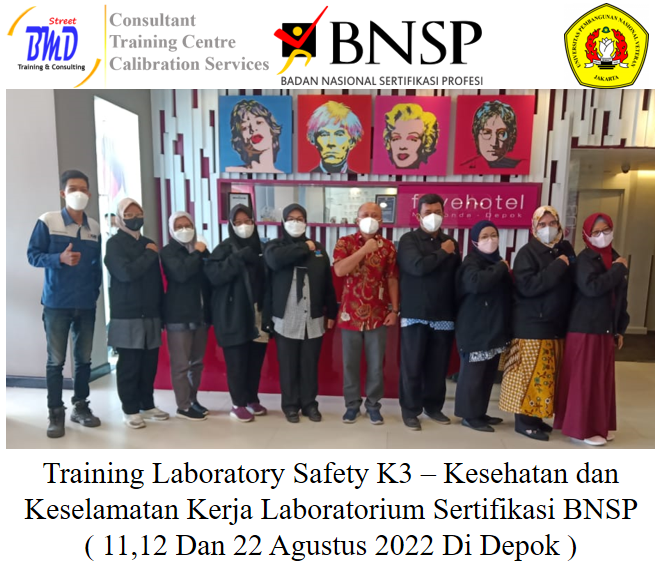 Training K3 Laboratorium (Kesehatan dan Keselamatan Kerja)